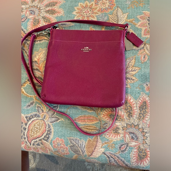 Coach | Bags | Coach Magentaraspberry Kitt Messenger Crossbody Leather ...